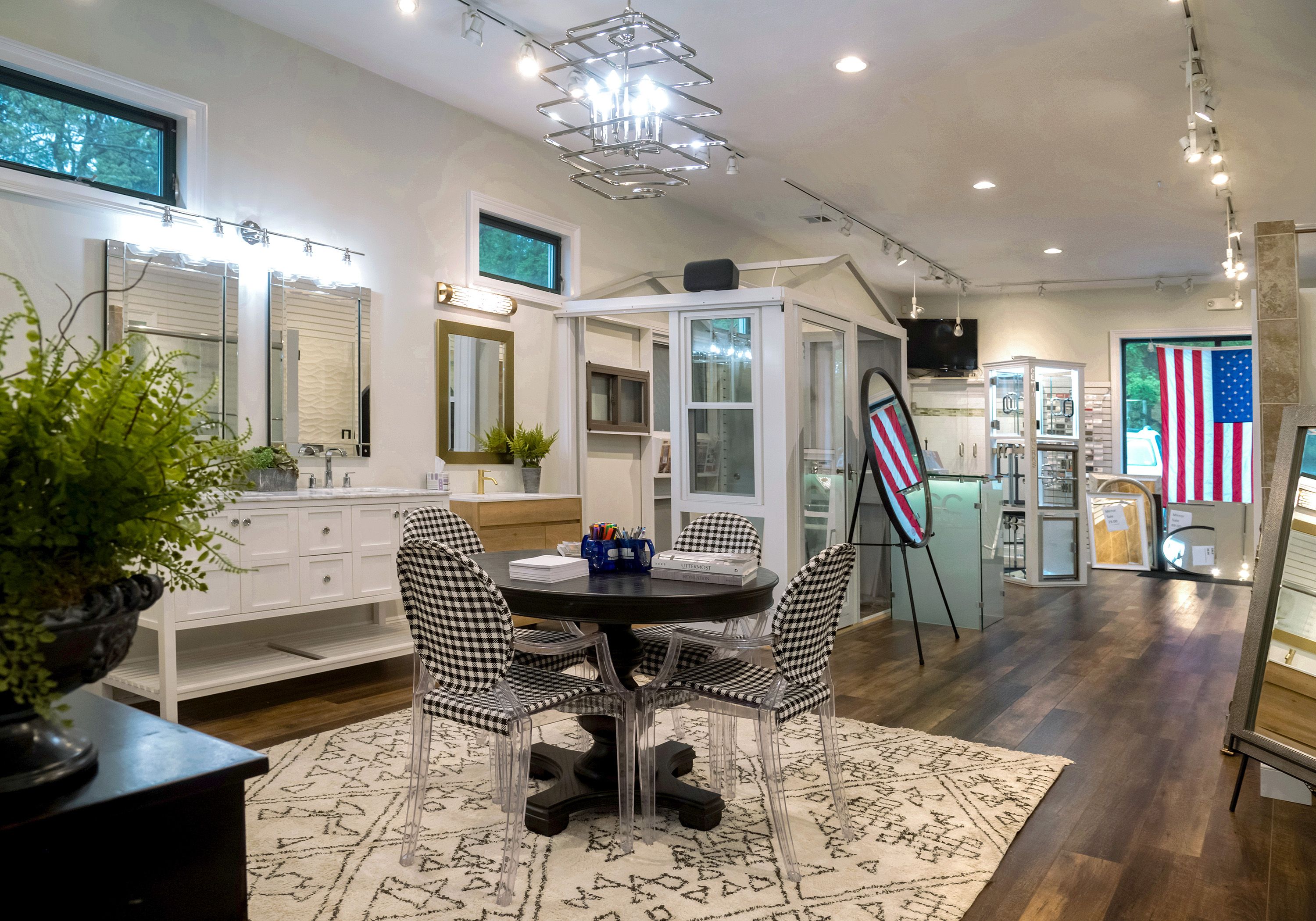 Glass Showroom in Franklin MA - Franklin Glass Company